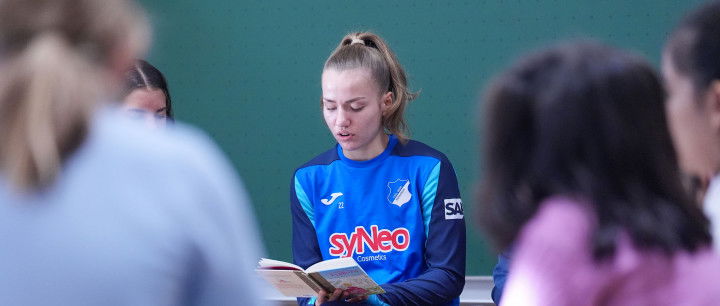 TSG AOK Campus gestaltet Vorlesetag an Leimbachschule in Dielheim » TSG Hoffenheim